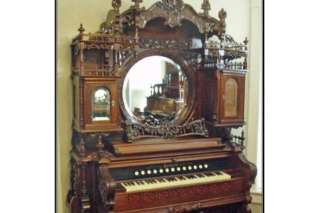 Organs :: The Packard Legacy